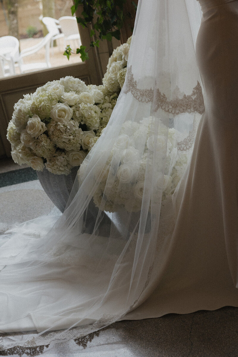 The Complete Guide To A Meridian House Wedding - Kyla Jeanette Photography